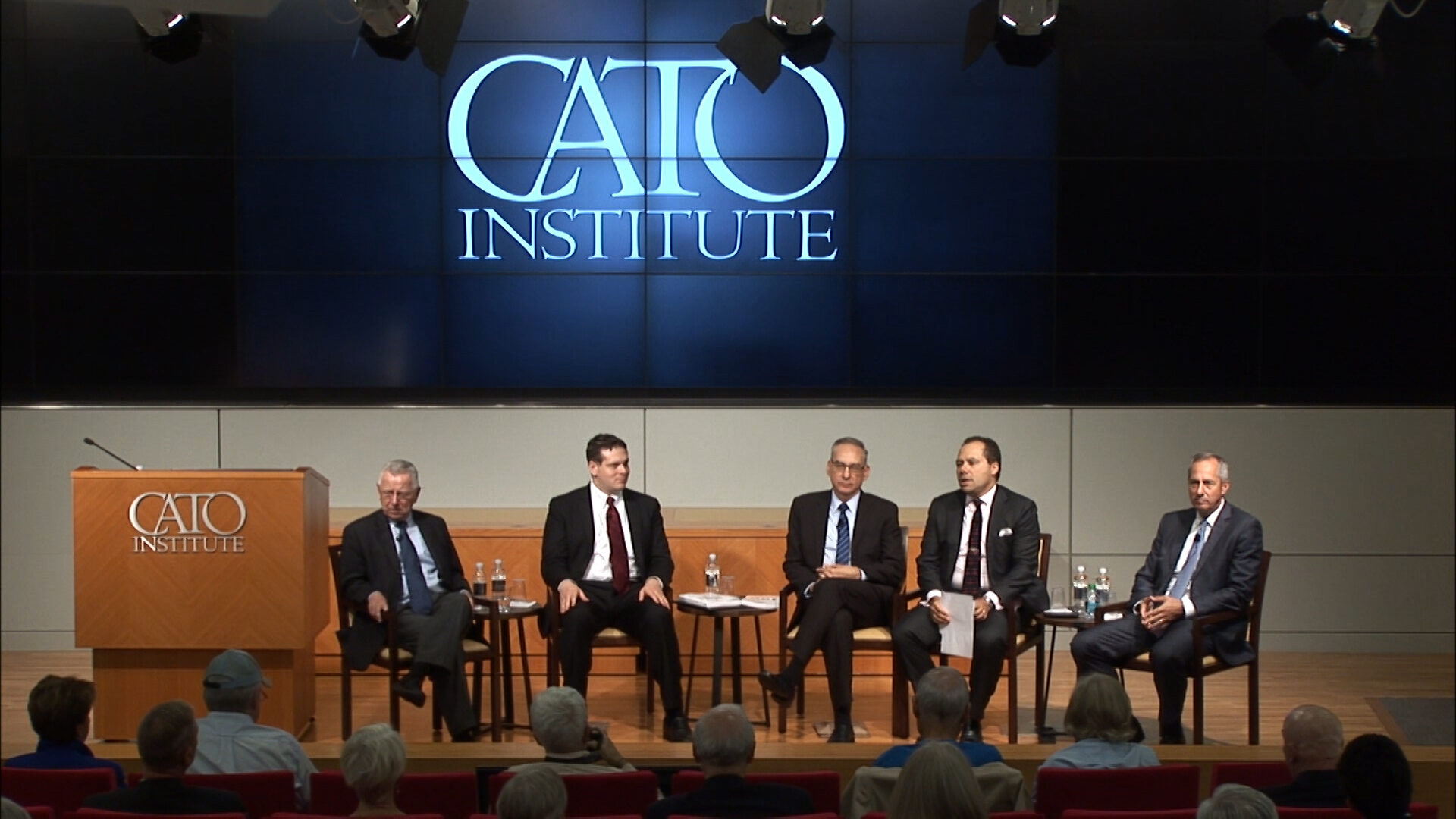 Introduction to Constitutional Law: 100 Supreme Court Cases Everyone ...